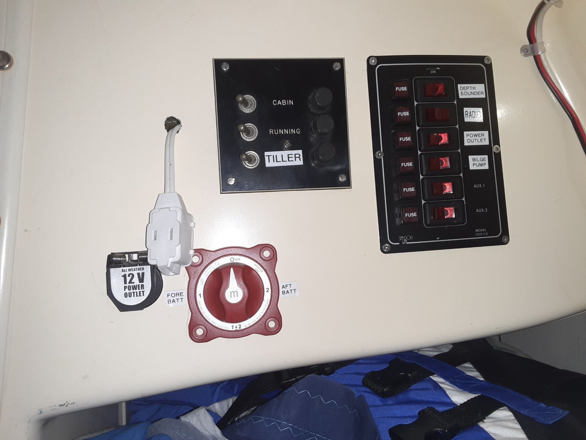 Where is the electrical panel in your O’Day 20? | Sailboat Owners Forums