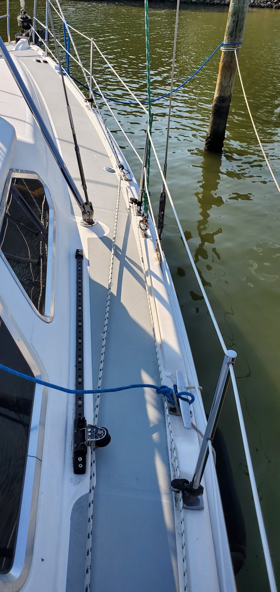 Self Tacking Jib | Sailboat Owners Forums
