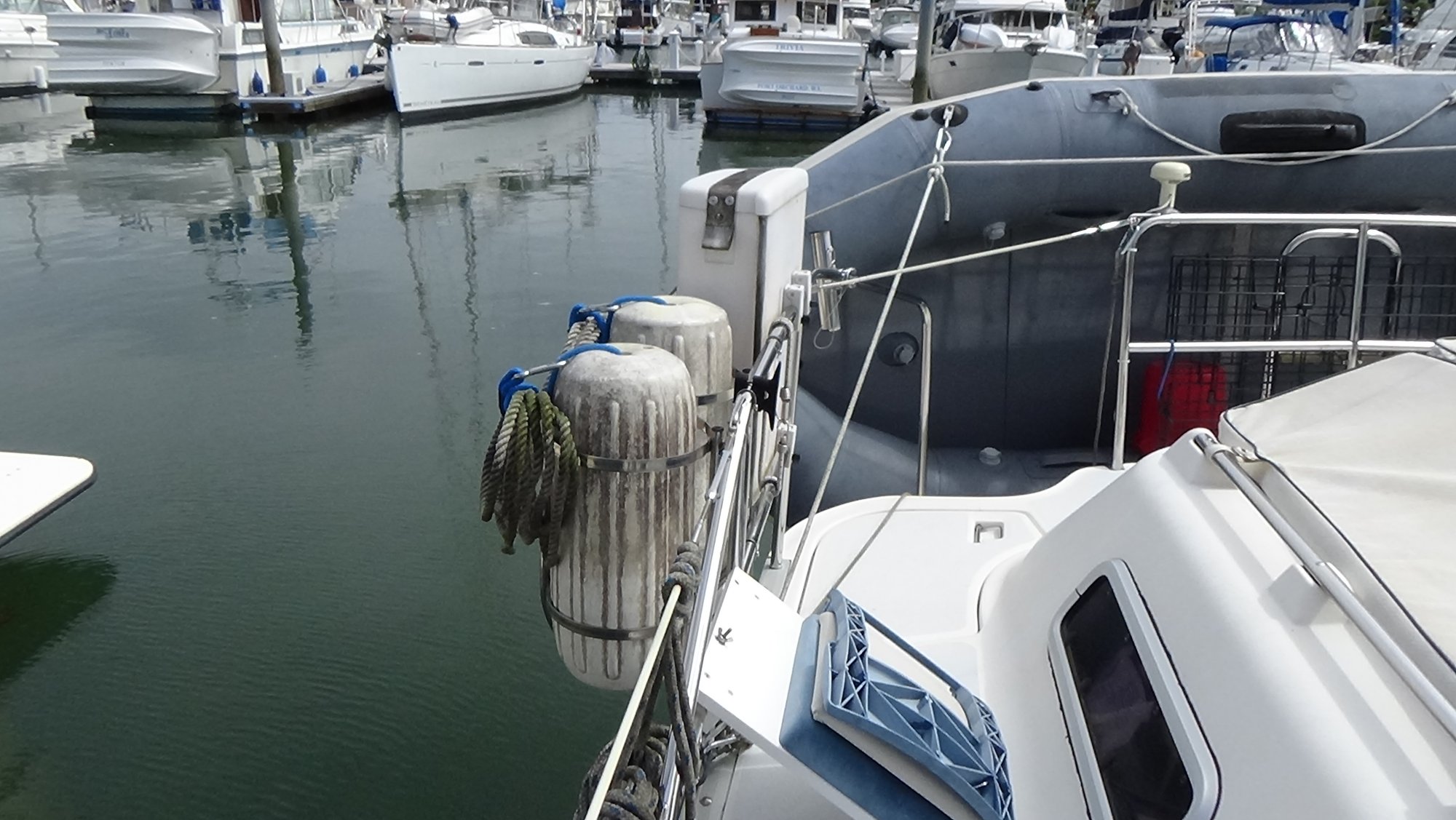 Hunter 376 Fender Sizing and Positioning | Sailboat Owners Forums