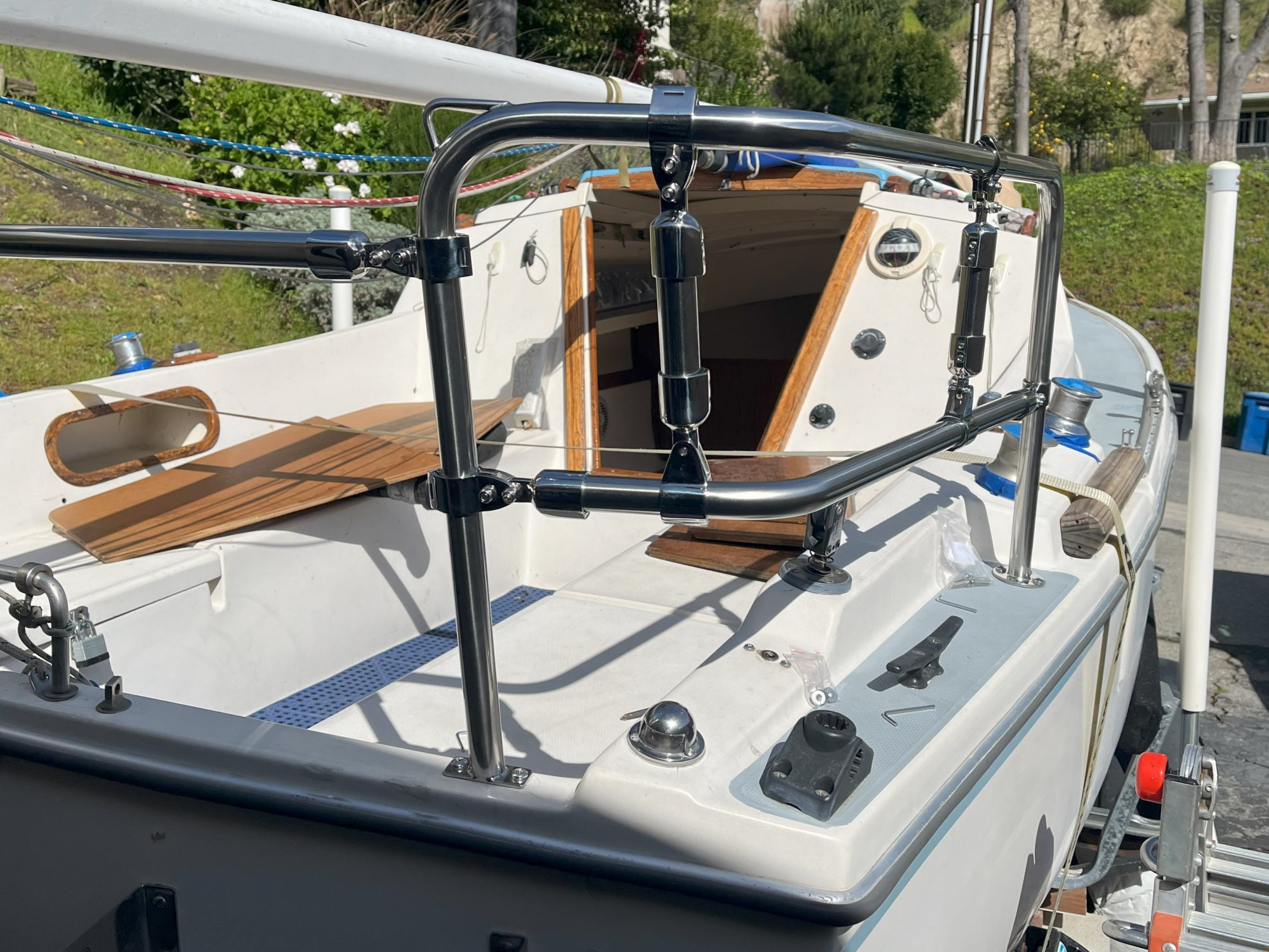 Beefed-Up Stern Pulpit | Sailboat Owners Forums