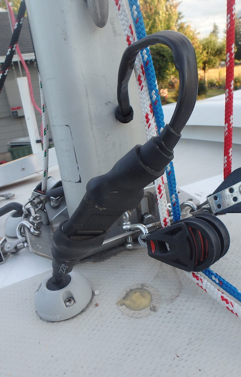Deck to mast electrical connection | Sailboat Owners Forums