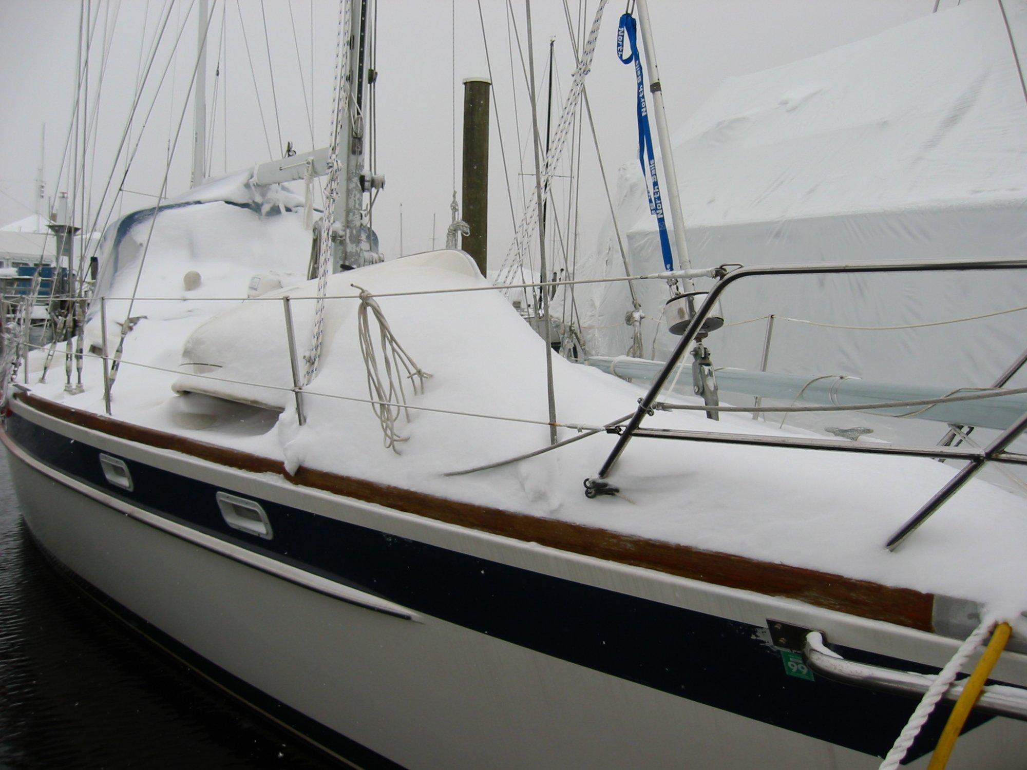 Fellow liveaboards - any tips for winter insulation? | Sailboat Owners ...