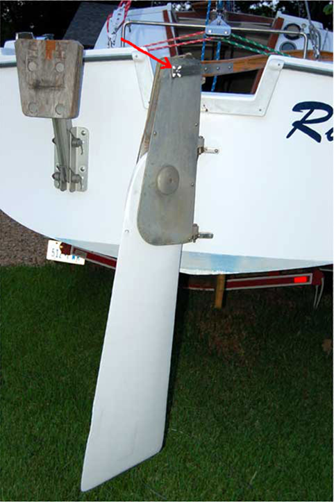 Can't raise the tiller because the traveler is in the way | Sailboat ...