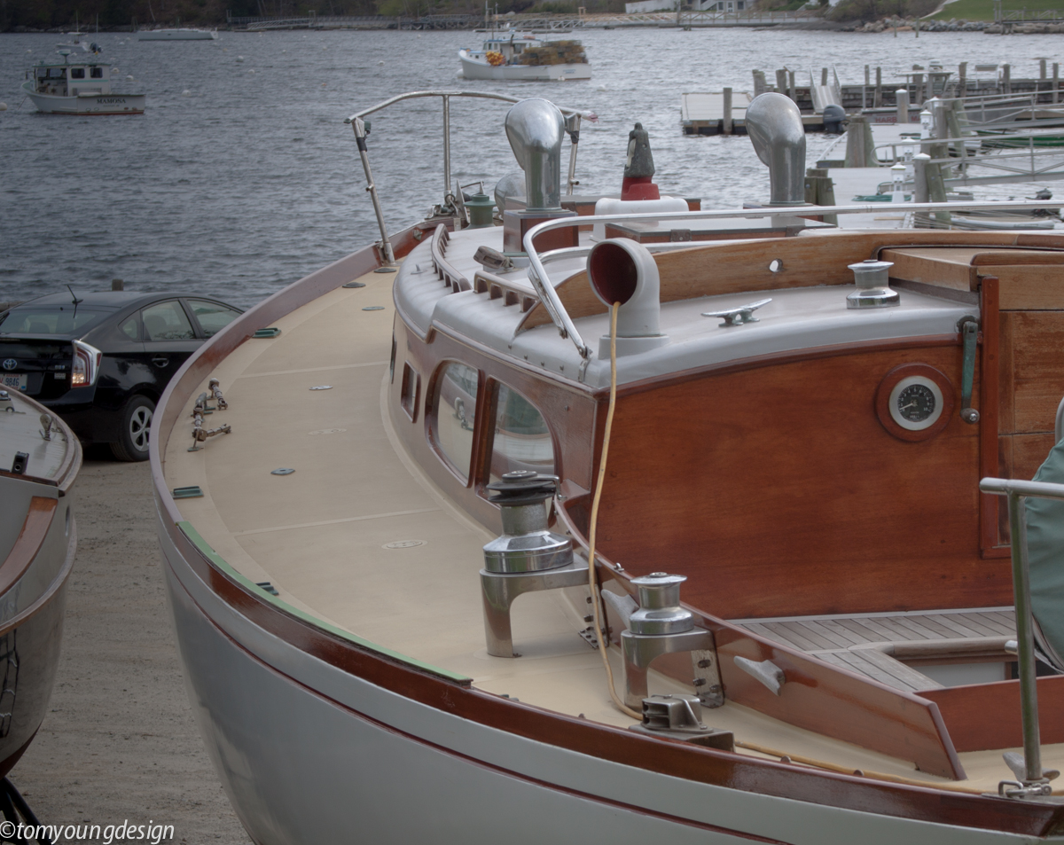Toe rail varnish.... and caulk | Sailboat Owners Forums