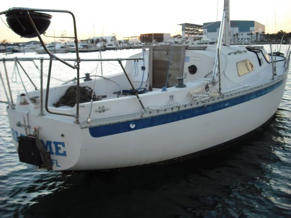 1974 Irwin 28 Live-aboard | Sailboat Owners Forums