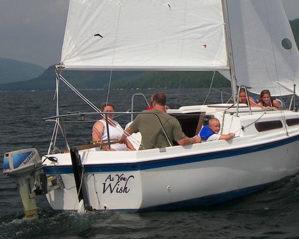 Family on the Mac25 | Sailboat Owners Forums