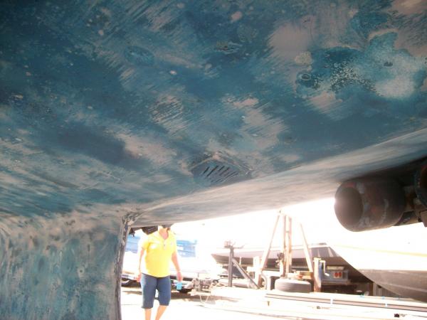 Raw water intake just to port and aft of the keel | Sailboat Owners Forums