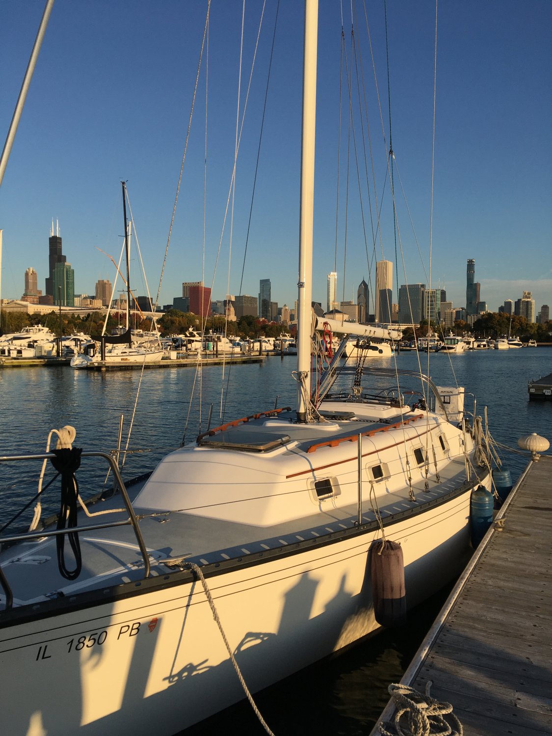 Ready for October Chicago River run to winter storage. | Sailboat ...